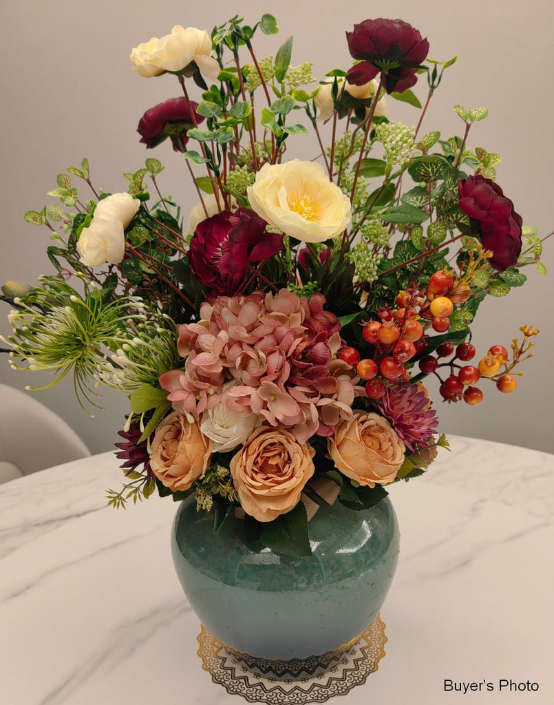 Modern Large Bunch of Flowers Arrangement Interior Design, Creative Ar ...